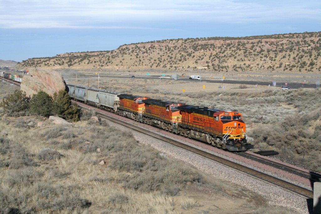 BNSF 7627 West